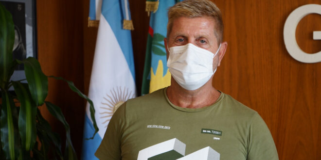 Se formalizó la designación del Dr. Pacchioni como Director de Caps y ...